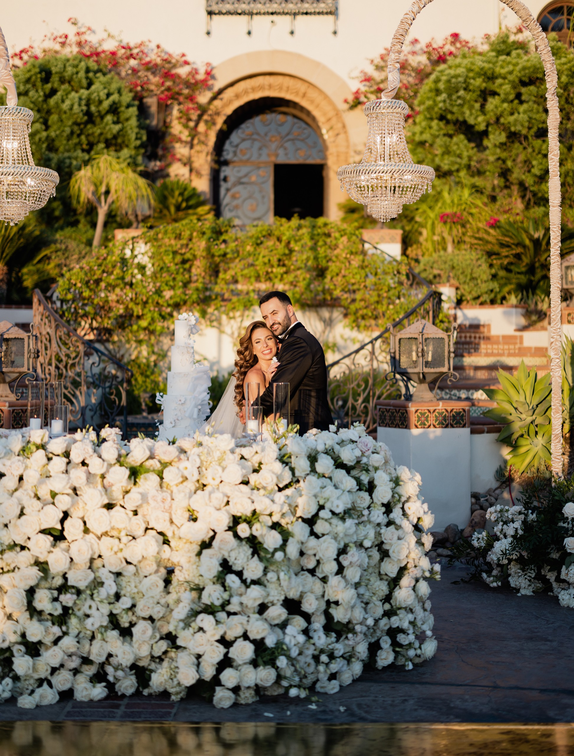 A Glamorous Outdoor Wedding at Hummingbird Nest Ranch - Wedding Style ...
