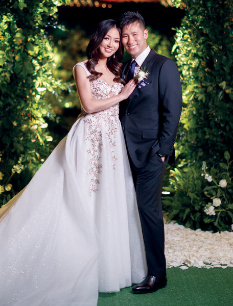 A chic emerald Wedding at ARIA Resort & Casino in Las Vegas, Nevada